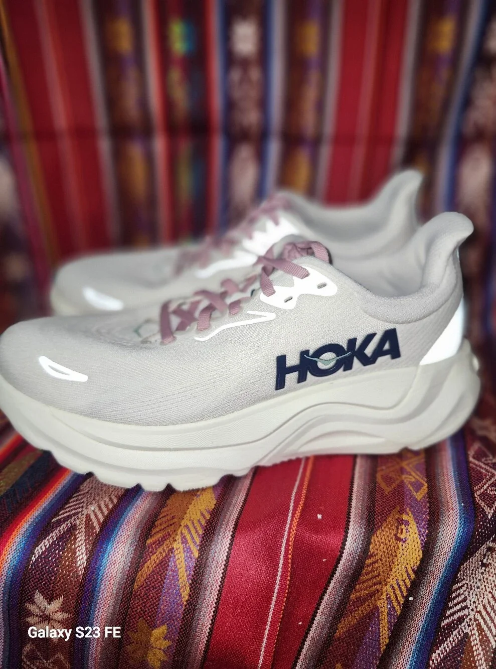 Hoka | Shoes | Hoka Arahi 8 Light Pink Rose Size 9 | Poshmark